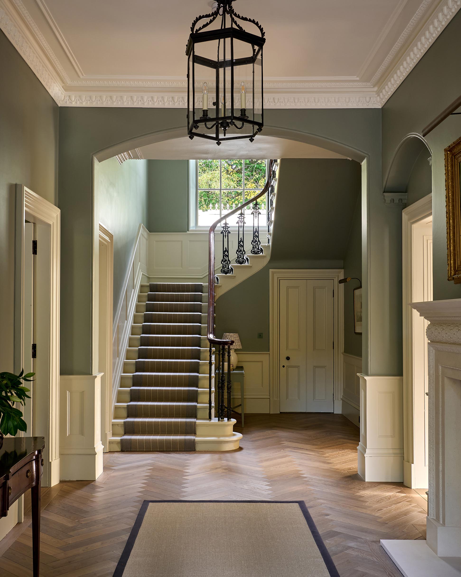 City and Country interiors projects in the UK and Overseas - Sims Hilditch